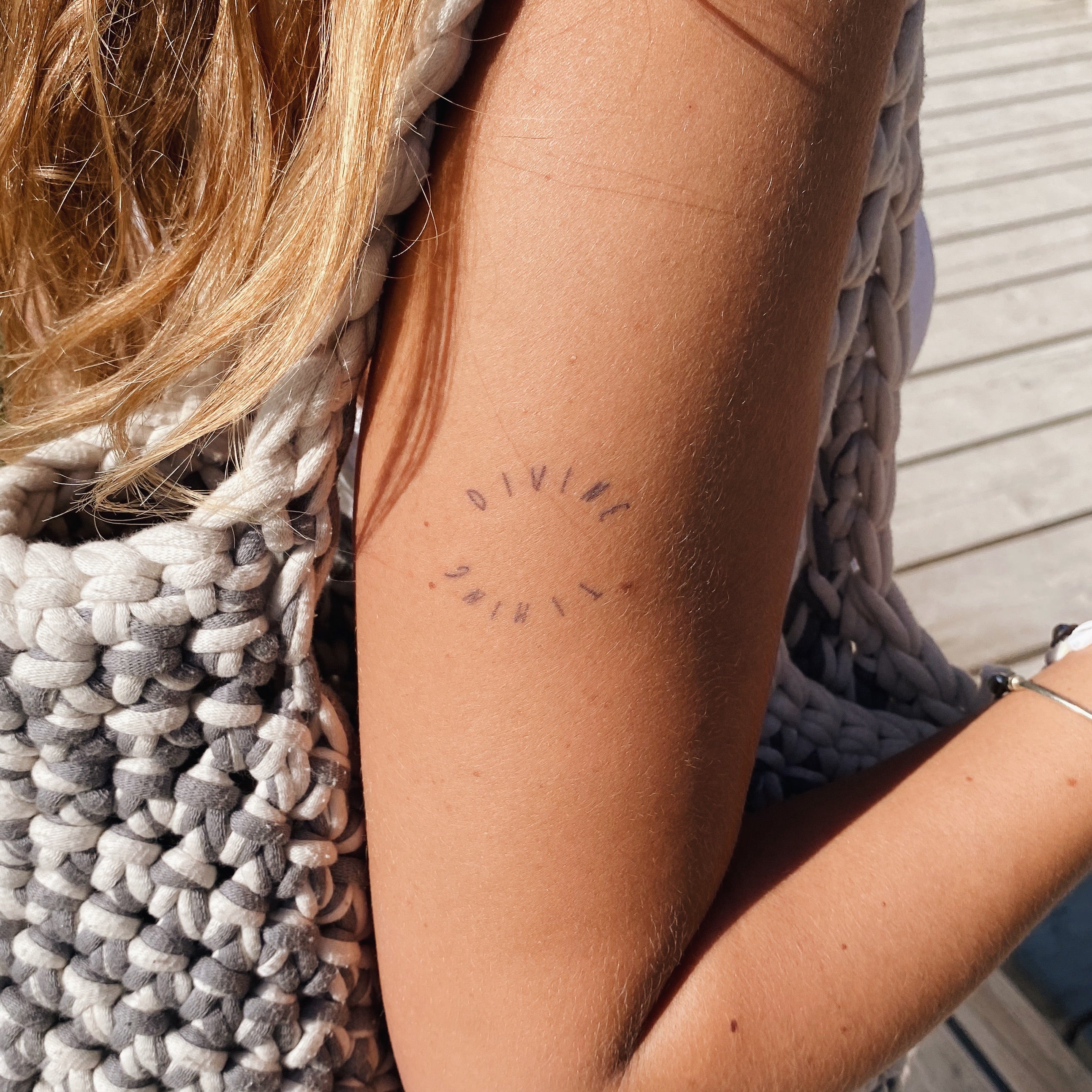 Divine Timing | Tatuaje temporal | Inkster